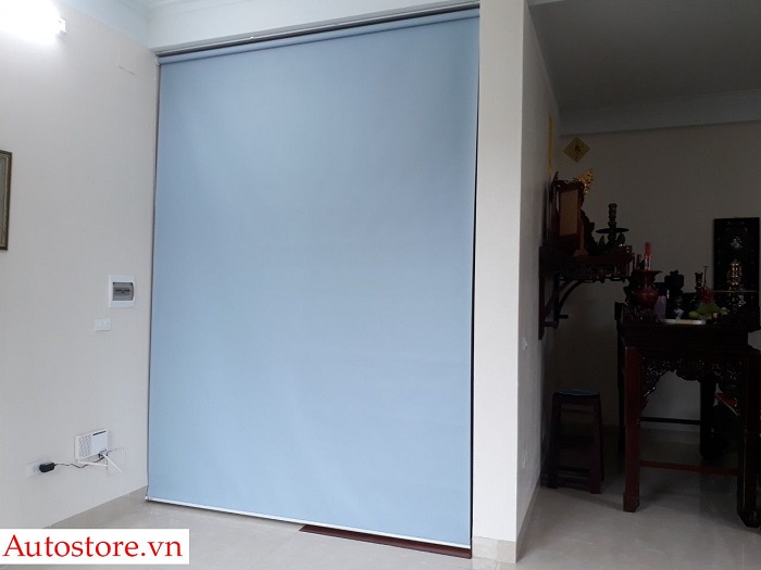 Lắp rèm cuốn chắn điều hòa che cầu thang ở tại Hà nội